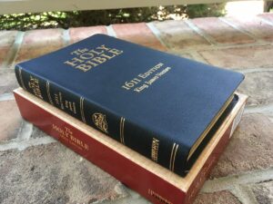 The Holy Bible 1611 Edition With Apocrypha - Bible Paradise