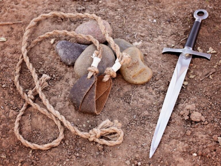 Weapon For David In The Bible - Bible Paradise